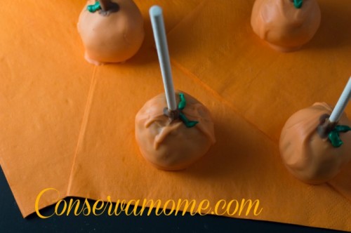 Fall Graham Cracker & Peanut Butter Pops : A Fun Fall Dessert Idea