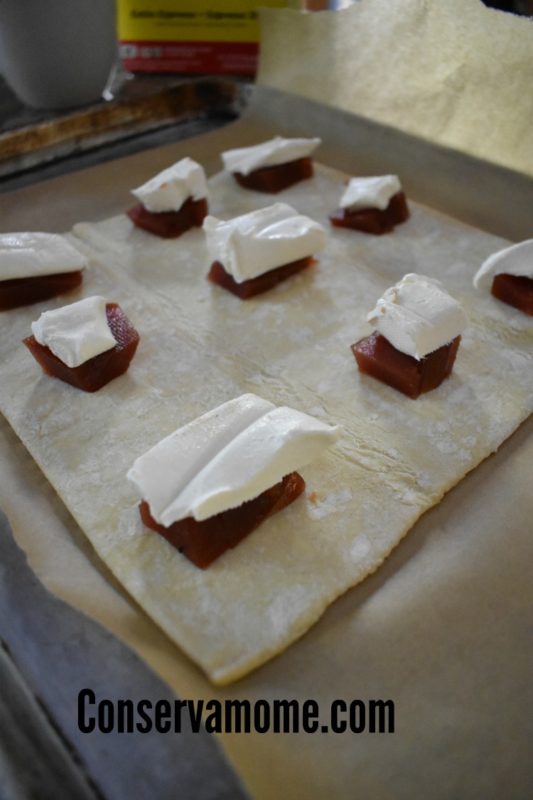 Guava Pastry recipe (Pastelito de Guayaba)