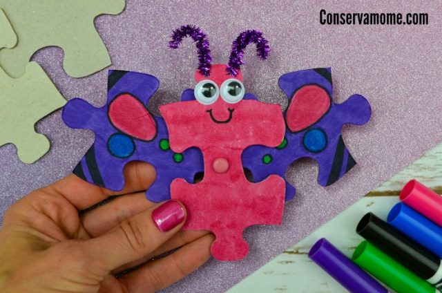 Butterfly Puzzle Craft with Flapping wings - An easy Spring craft!