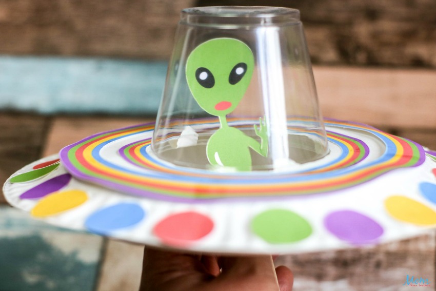 20+ Outer Space Crafts for Kids That are Out of this World