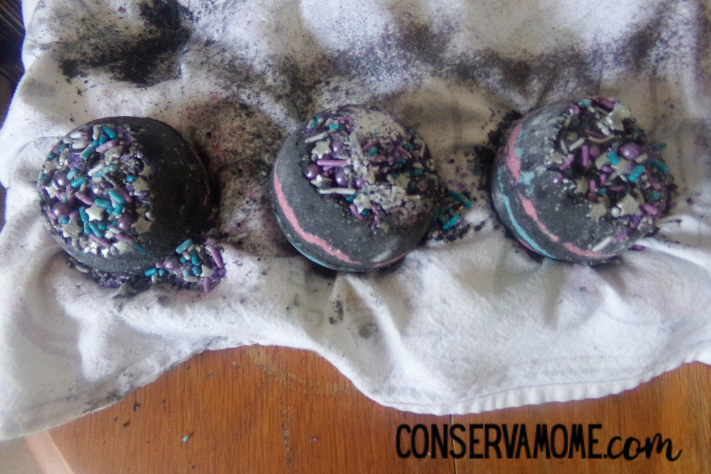 Galaxy Bath Bombs Recipe : A fun Bath bomb recipe - ConservaMom