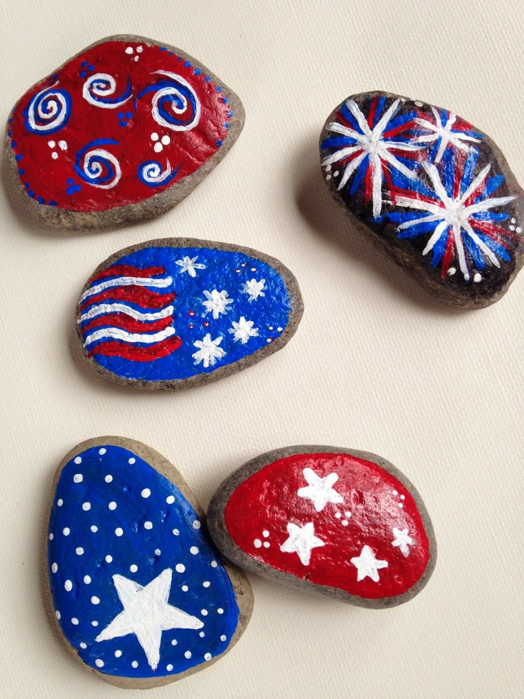 60+ Patriotic Crafts - Perfect for Fourth of July, Memorial Day and ...