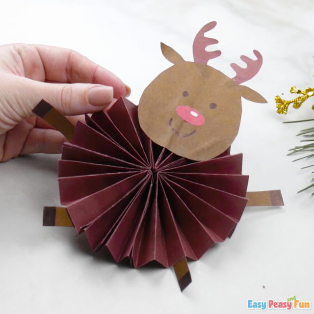 Fun & Easy Reindeer Craft & Recipes for Kids - ConservaMom