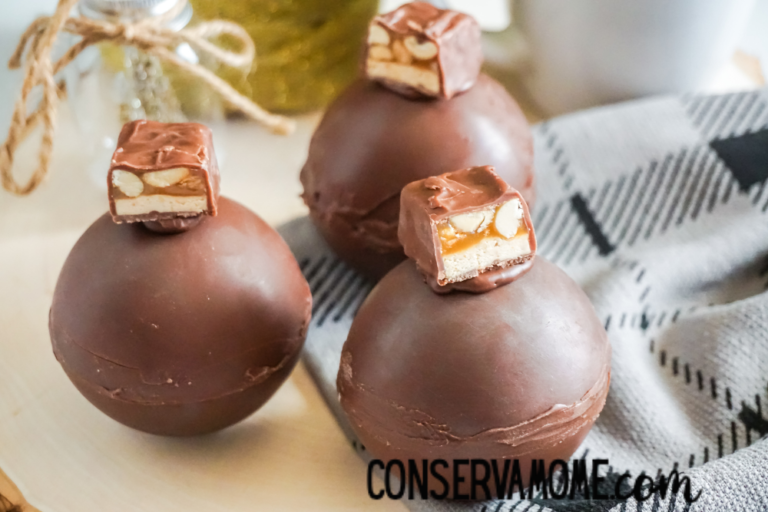 Snickers Hot Chocolate Bomb : Unique hot chocolate bomb recipe ...