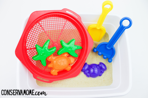 Sensory Beach Bin With Toys: Beach Themed Sensory Bin Activity