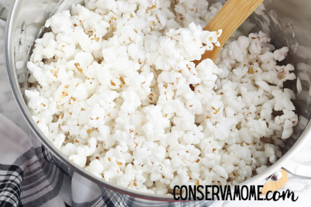 Simple & Delicious No Bake Popcorn Bars: Delicious snack recipe