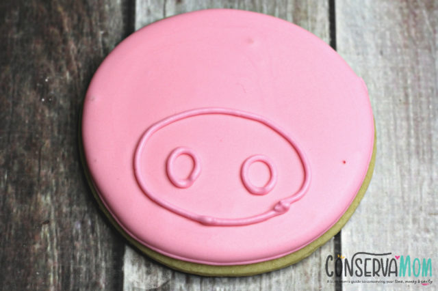 Easy Pig Sugar Cookie Tutorial - ConservaMom