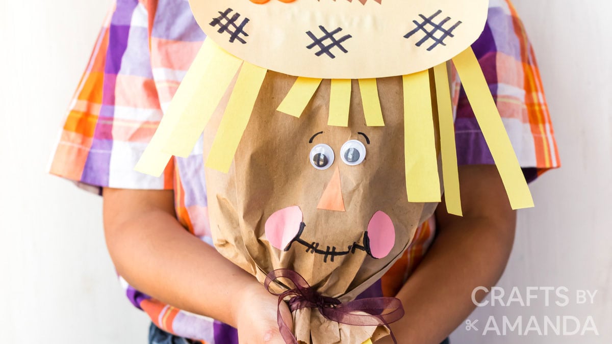 15+Sweet Scarecrow Crafts For Kids - ConservaMom