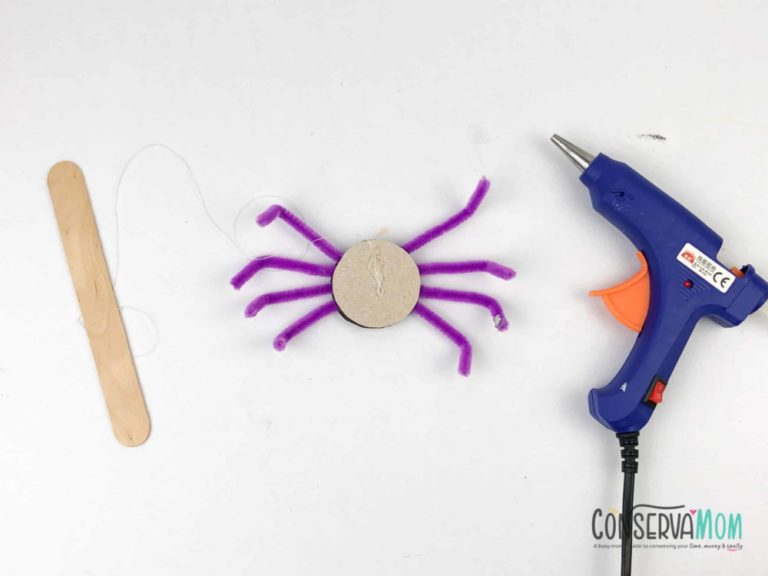 Easy Moving Spider Craft - ConservaMom