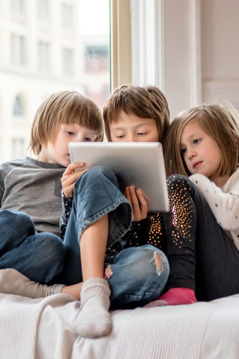 How To Pick Perfect Cartoons For Your Kids - ConservaMom