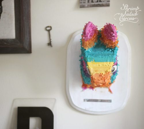 12 Pinatas for Your Party - A fun round up of Pinata tutorials