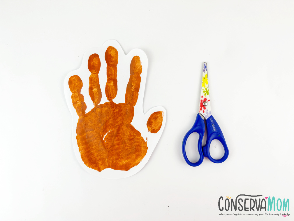 Handprint Scarecrow craft - ConservaMom